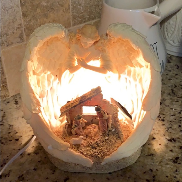 Holiday | Angel Nightlight With Nativity | Poshmark